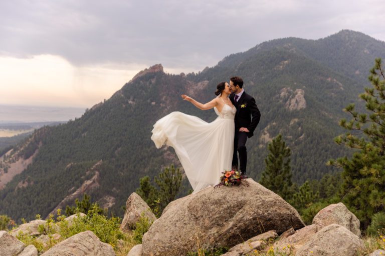 Sunrise Amphitheater Wedding and Elopement Guide [Updated in 2023]