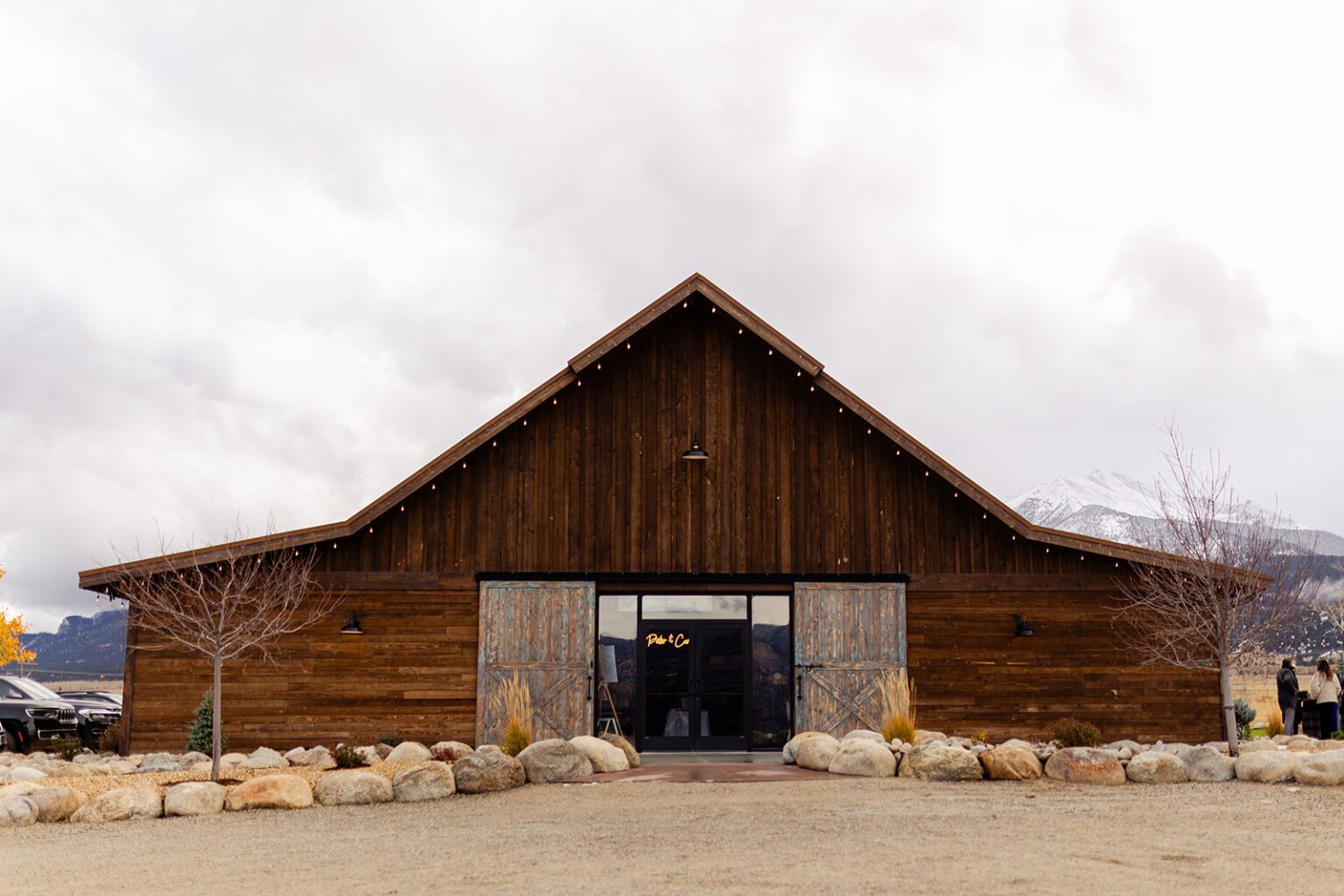 The Barn at Sunset Ranch Wedding in Buena Vista | Caro & Peter